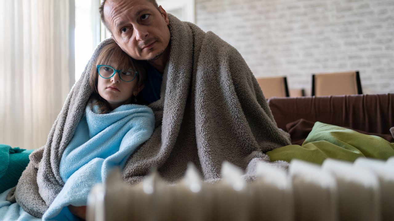 Britain's cold homes crisis affecting nearly 10m households | Friends ...